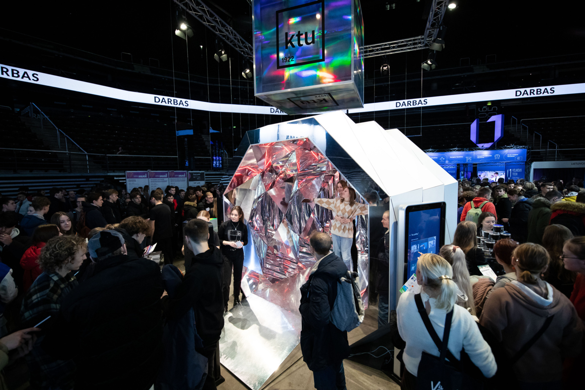 KTU studijų pristatymas Karjeros mugėje Kėdainiuose - Matematikos ir gamtos mokslų fakultetas | KTU